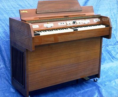 Mellotron: The First Sampler Instrument — Pro Audio Files